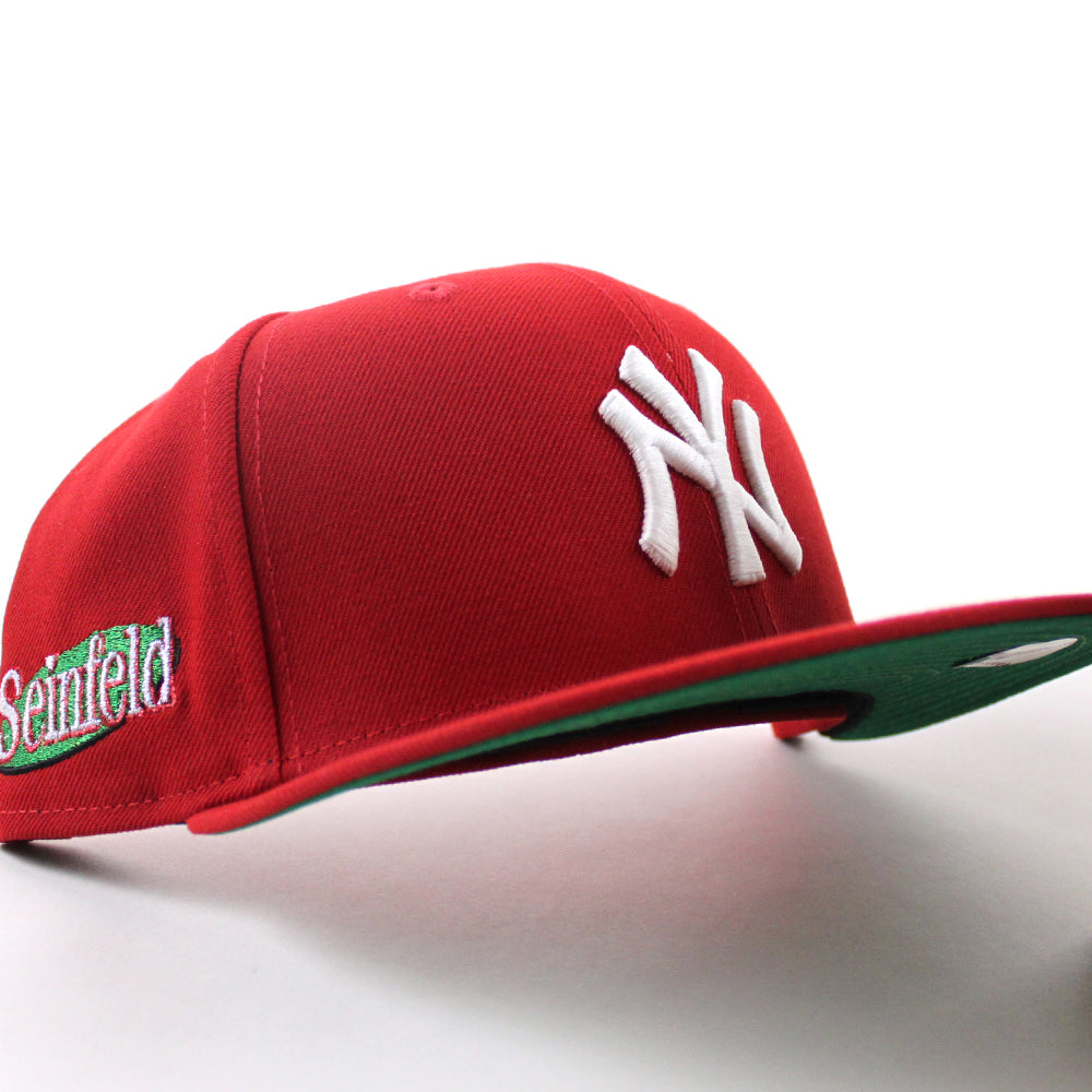 New York Yankees x SEINFELD New Era 59Fifty Fitted Hat (Scarlet Red Gr ...