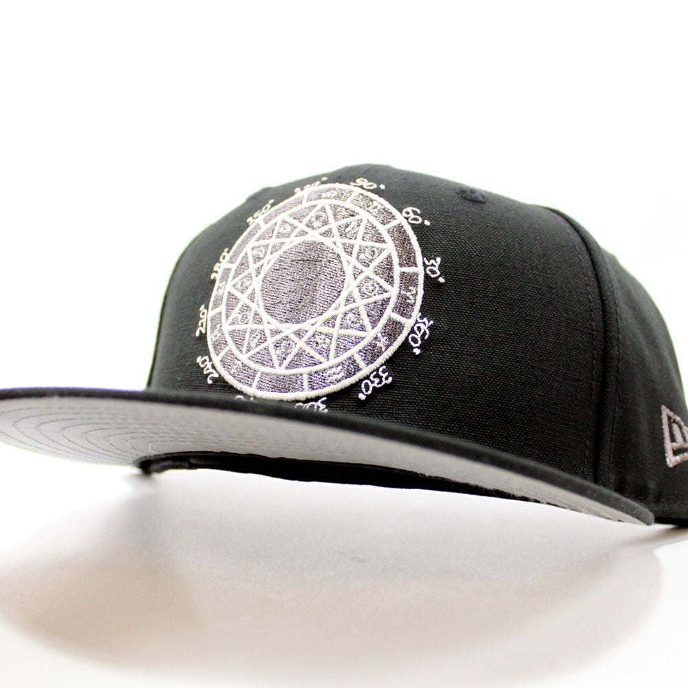 ALCHEMY COMPASS New Era 59Fifty Fitted Hat (Glow in the Dark Black Cot ...